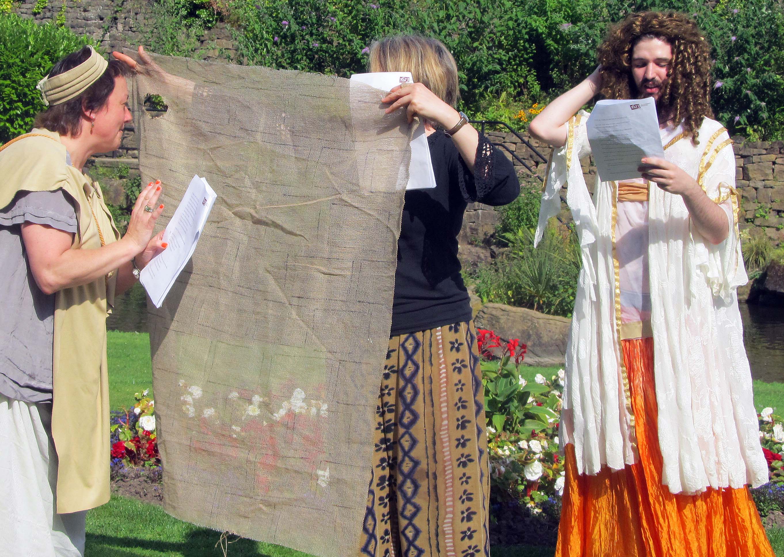 Pyramus And Thisbe Lion